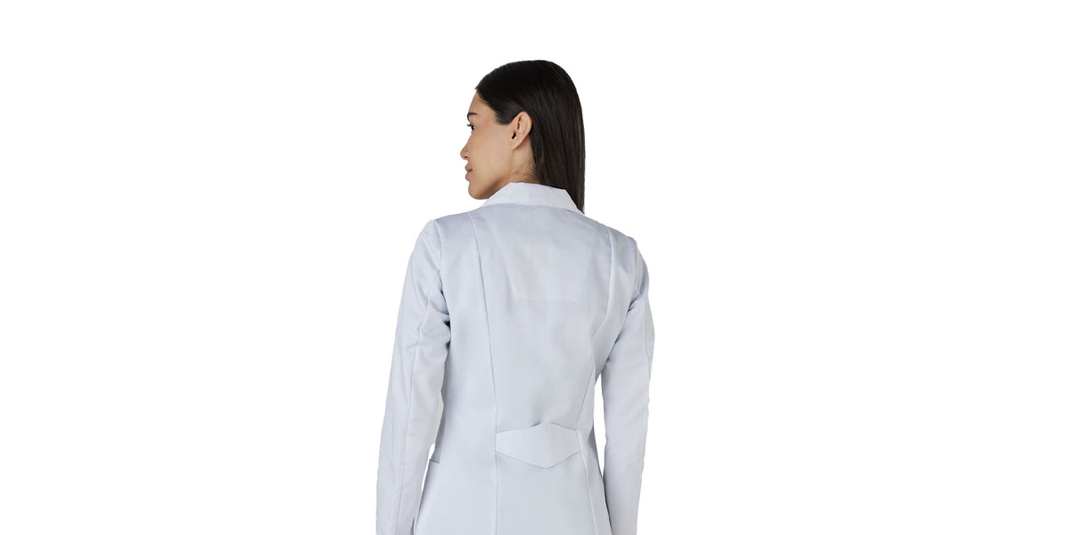 BATA DE MÉDICO DAMA CON CUELLO – Mayru